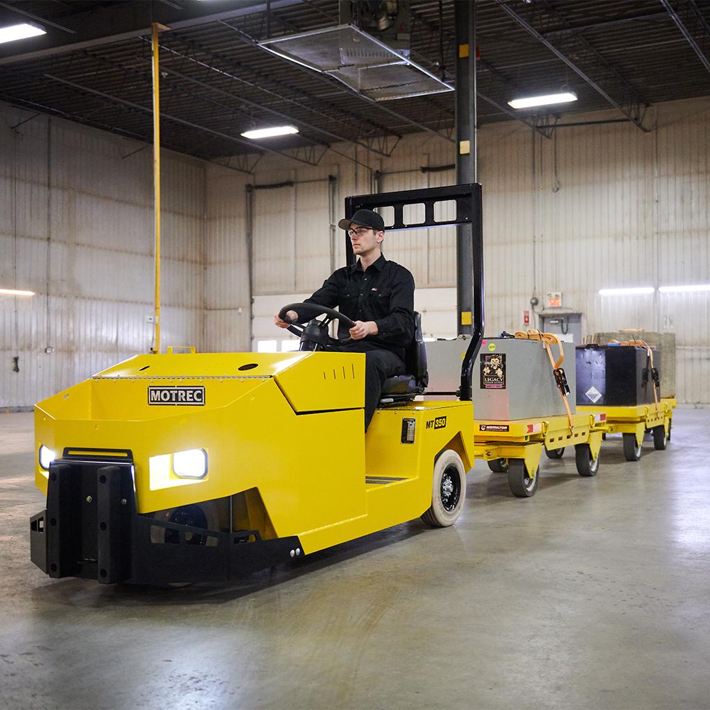 Motrec - MT-350 Electric 48V HD Tow Tractor | Pilot John