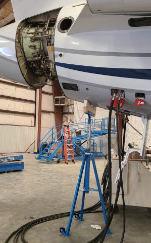Shop Tronair 03A5822C0000 Tail Stand with Alarm for Select Bombardier ...