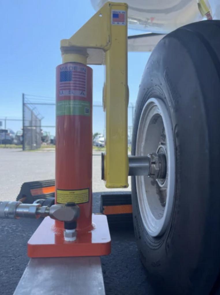 Shop King Air 300 / 350 Main Gear Axle Jack Kit - Bogert 30M-B300/350-K ...