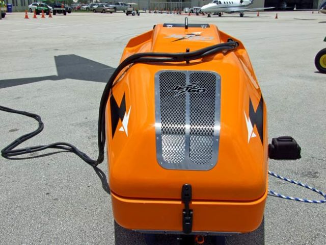 Sell or Trade-In JetGo 550Mti 28V DC Diesel Aircraft Ground Power Unit ...