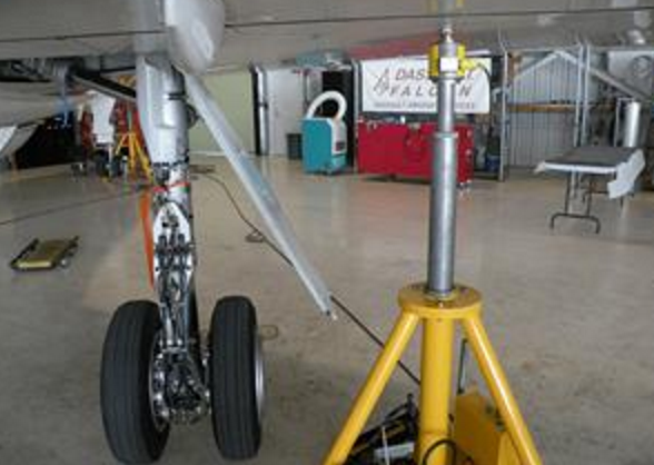 Aircraft Scale M2000-3-50CSLC 50,000 lbs Load Cells | Pilot John