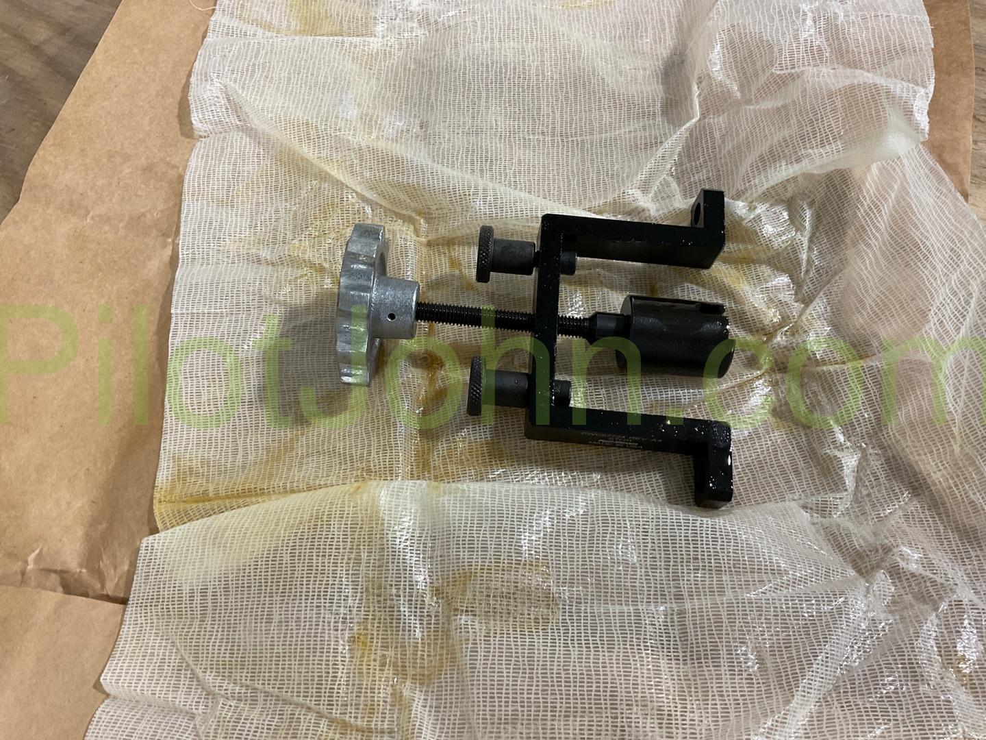 Buy PWC67724 Puller - Pratt & Whitney Engine Tooling | Pilot John