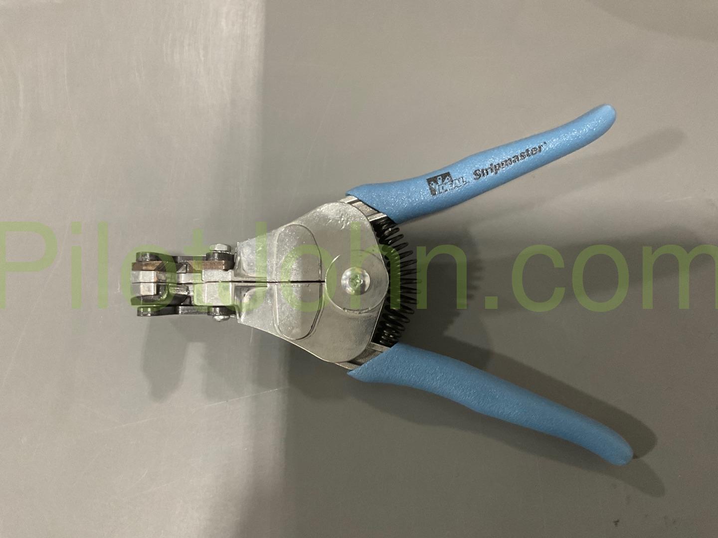 Buy DMC 45-097 - Wire Stripper (16-26 AWG) | Pilot John