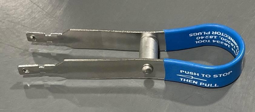 Shop DMC 18-234 - Plug Extractor | Pilot John