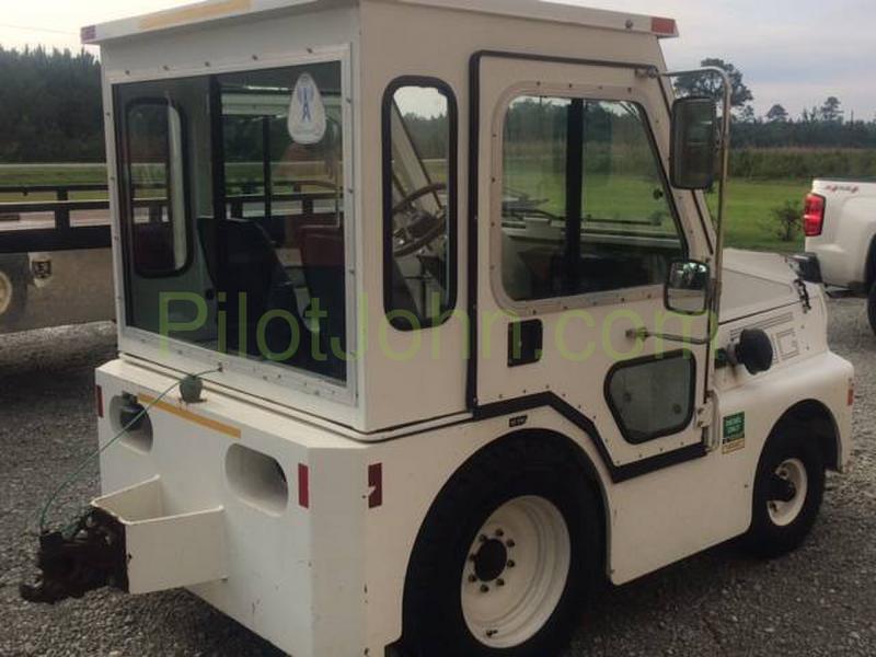 Used Tug M1A60 Aircraft Tow Tug / Tractor | Pilot John