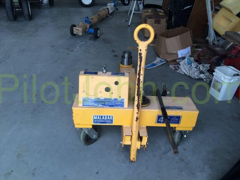 Used Malabar 8842 45 Ton Aircraft Axle Jack | Pilot John