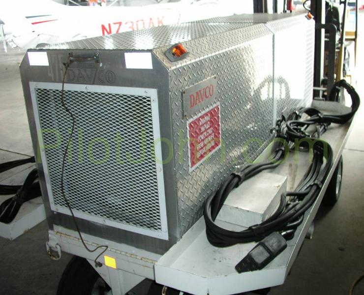 Used Combo 60 kVA / 28V Diesel GPU - Tug Davco GP400 | Pilot John