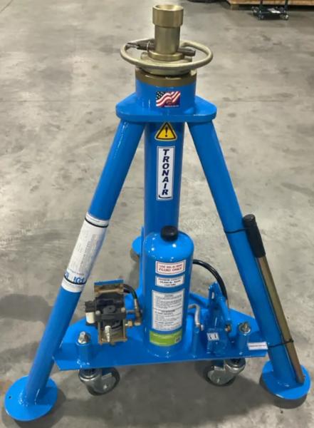 Shop Used / Serviceable Tronair 02A1240-0111 12 Ton Aircraft Jacks ...