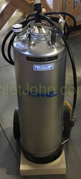 Used 5606 / 83282 Fluid Service Cart - Tronair 06-5010-6500 | Pilot John